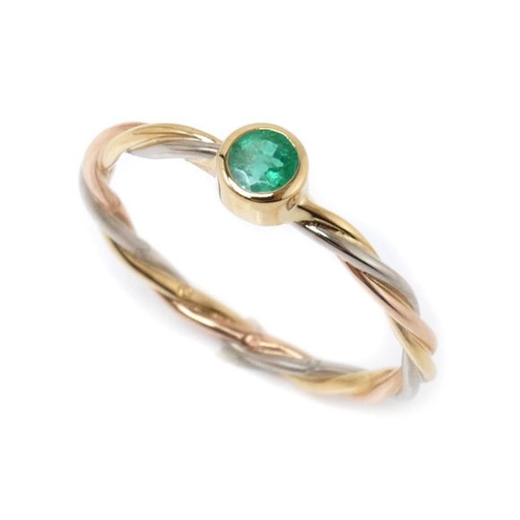 Cartier | Jewelry | Cartier K8ygpgwg Twist Ring Emerald No 7 47 13g ...